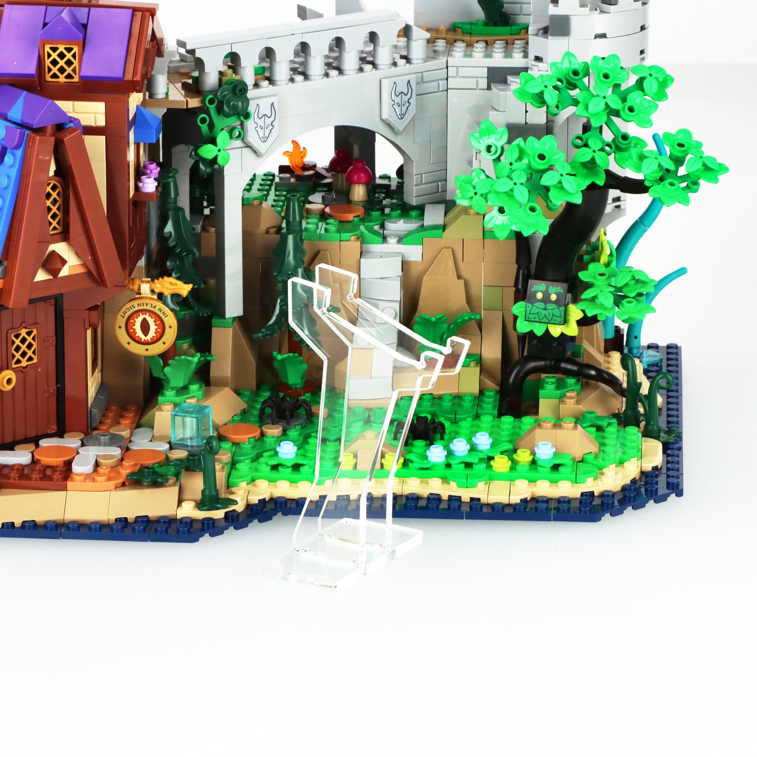 Lego 21348 Dungeons & Dragons: Red Dragon's Tale - Display Stand ...