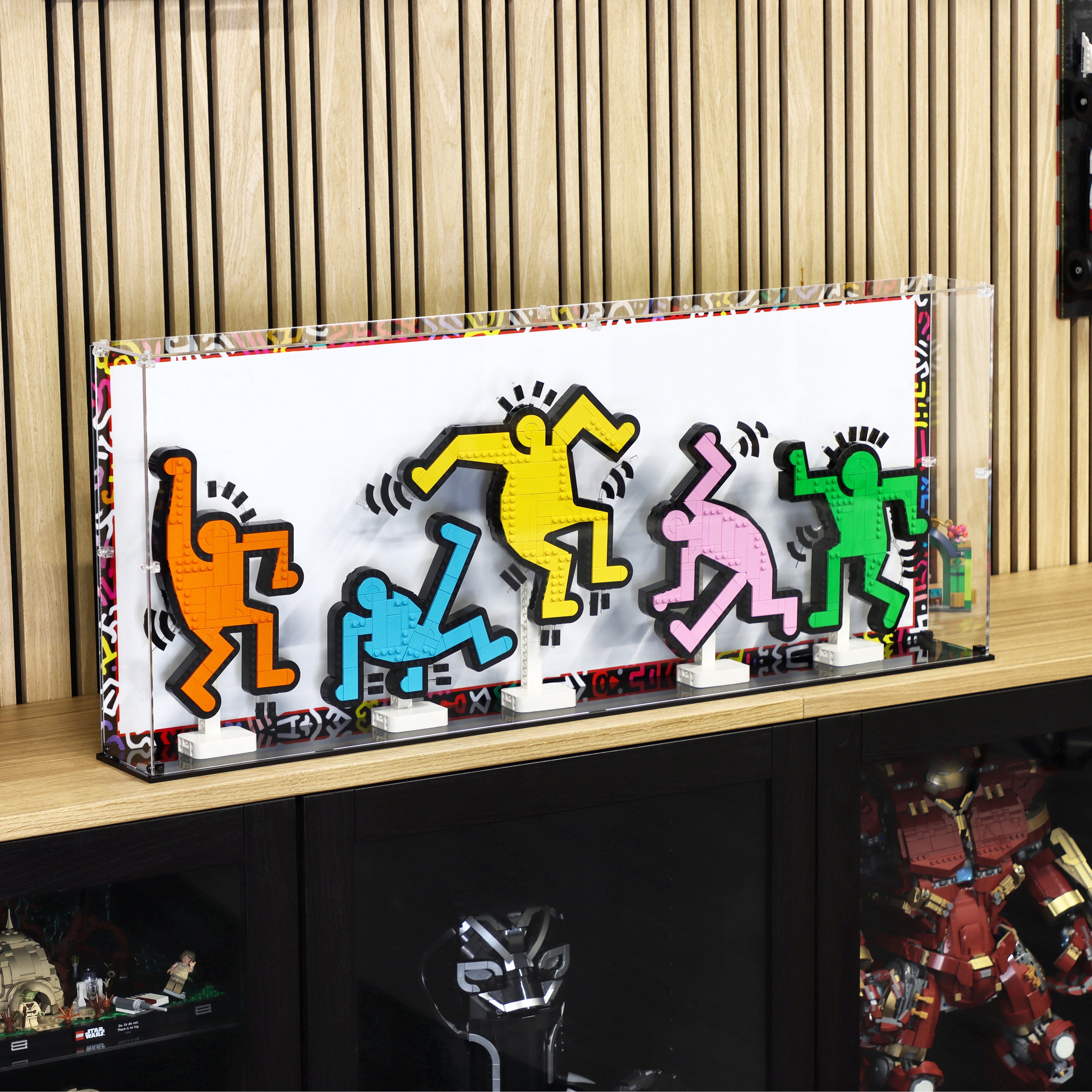 LEGO 31216 Keith Haring – Dancing Figures - Display Case
